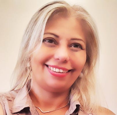 Quién Soy: Dra. Lorena Mas y Rubi. - by Yo Soy Lorena