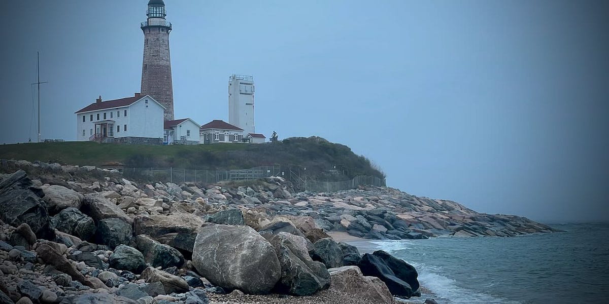 The Omni Lighthouse - by Lancelot Schaubert