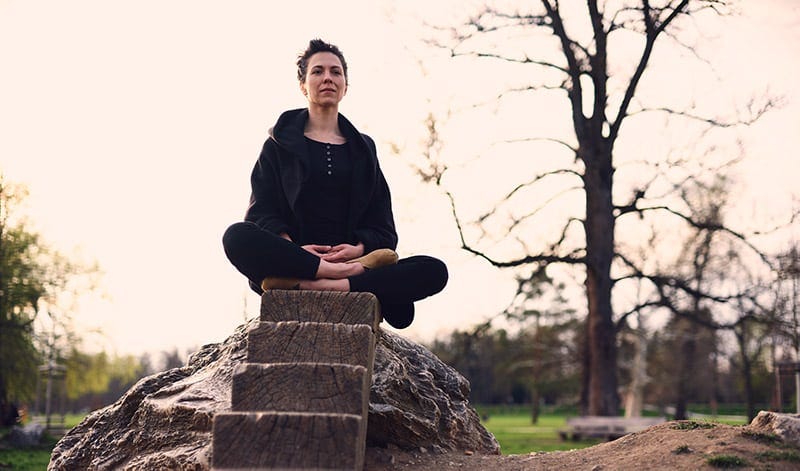 How do We Know We're Aware? - by C.J. Heck
