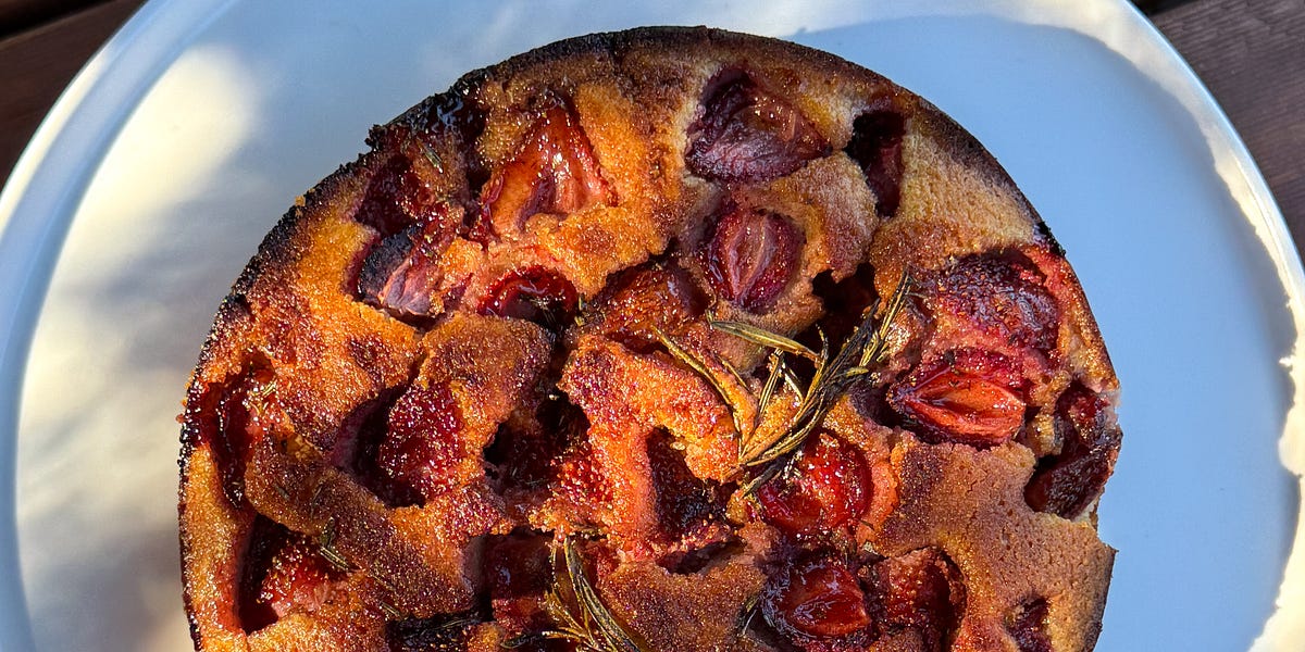 Strawberry & Rosemary Polenta Cake - by APOSTROPHE