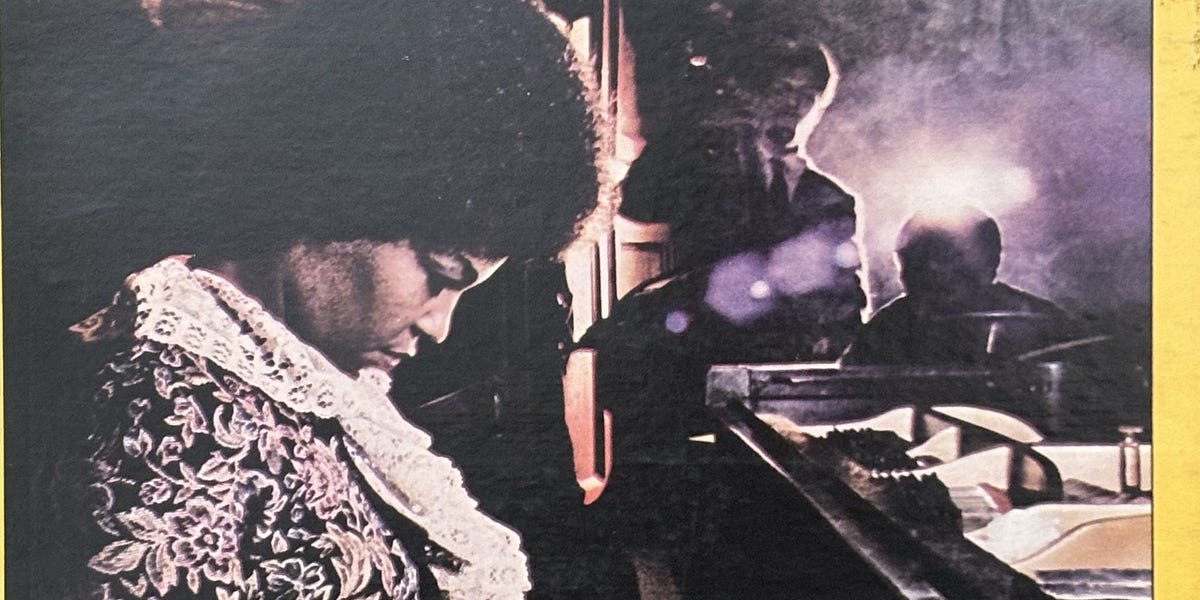 Travel Peacefully, Miss Roberta