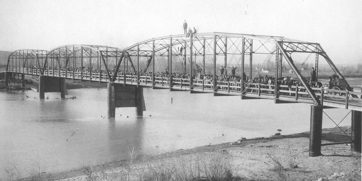 The Green River Observer - Vol.1, No.6