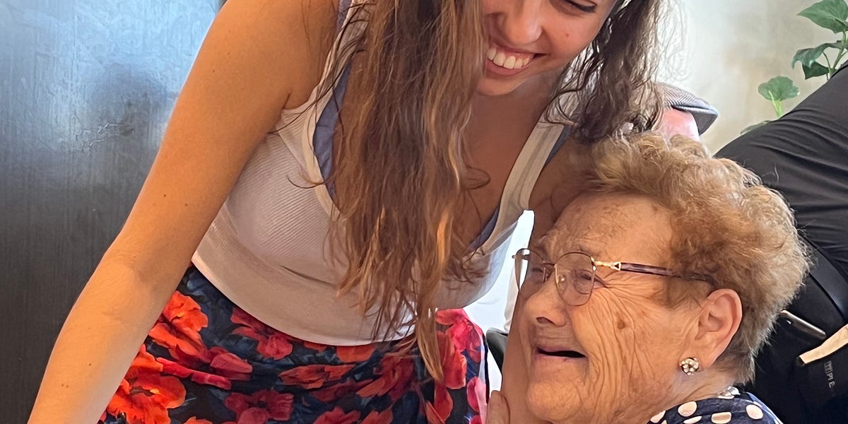 Salt air, and the rust on your door - 💌 lara lovers