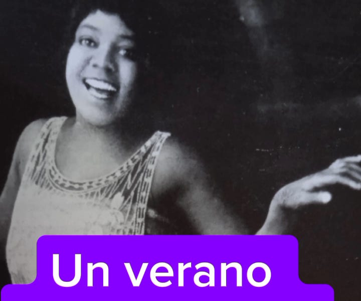 Radiowoman - by Yolanda M. - El Substack de Yolanda