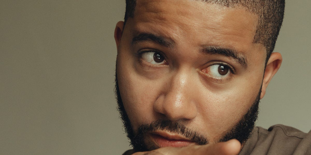 My Internet: Charles Holmes - by Nick Catucci - Embedded