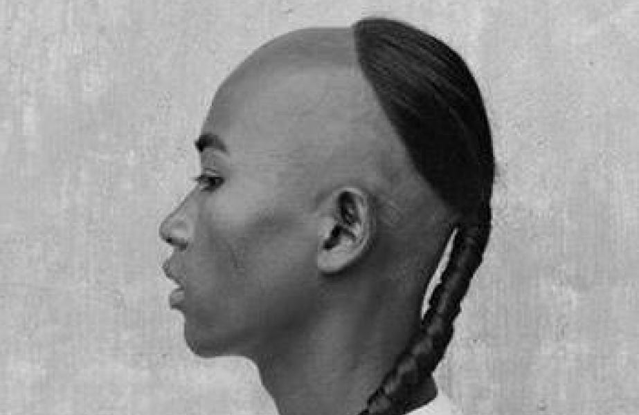 On queues and contract-enforcement through hair in the Qing dynasty