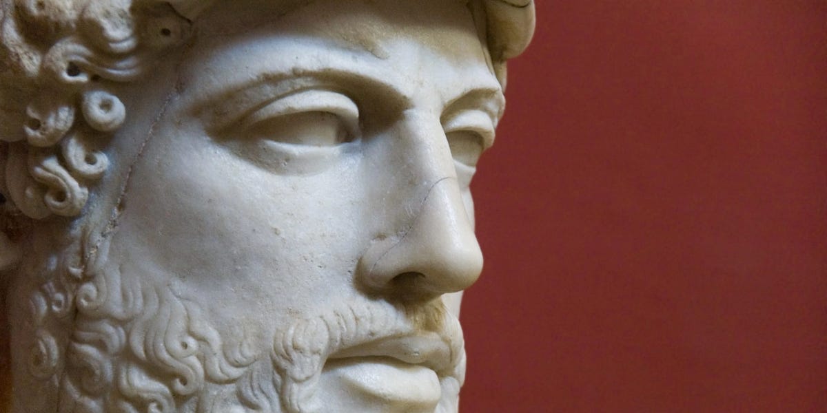 Head for the Ideal? Or Deal with the Practical?