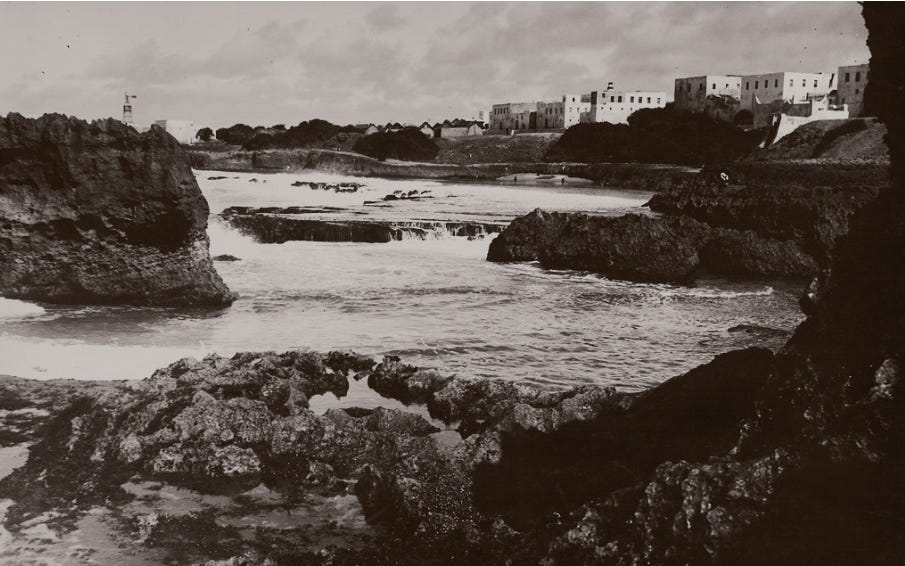 Centralizing power in an African pastoral society: The Ajuran Empire of ...