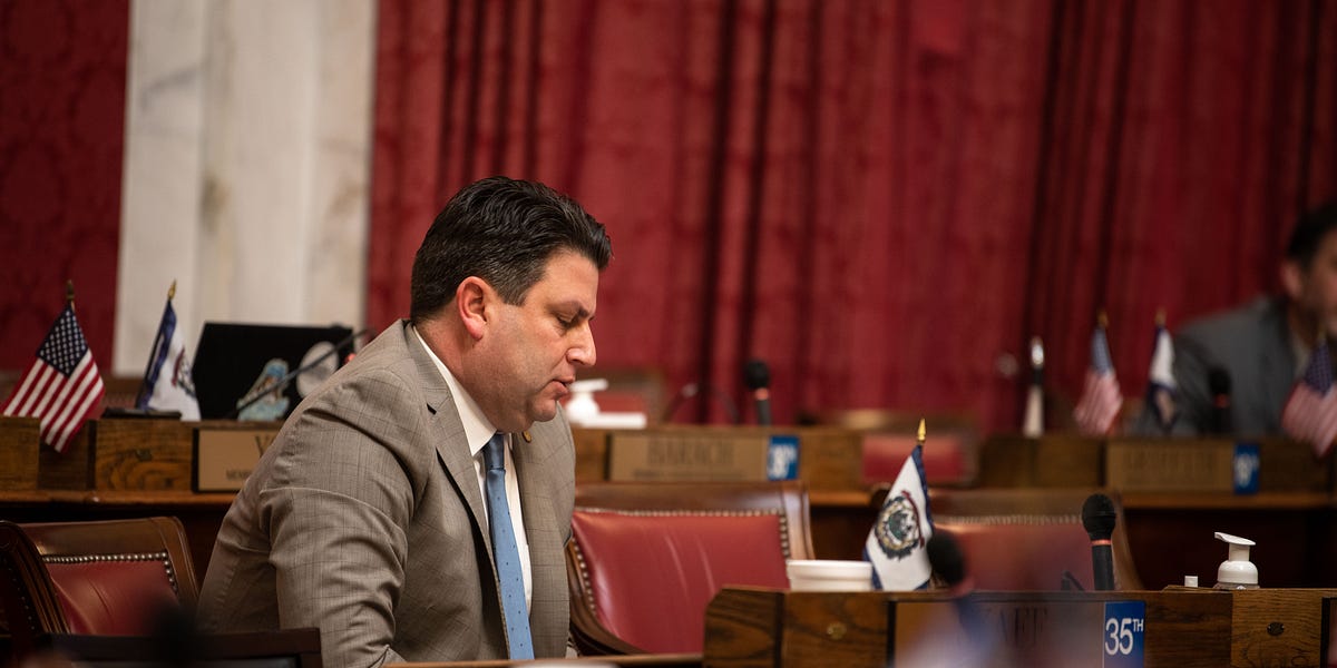 Gazette-Mail Staff Say Skaff Abuses Power as President