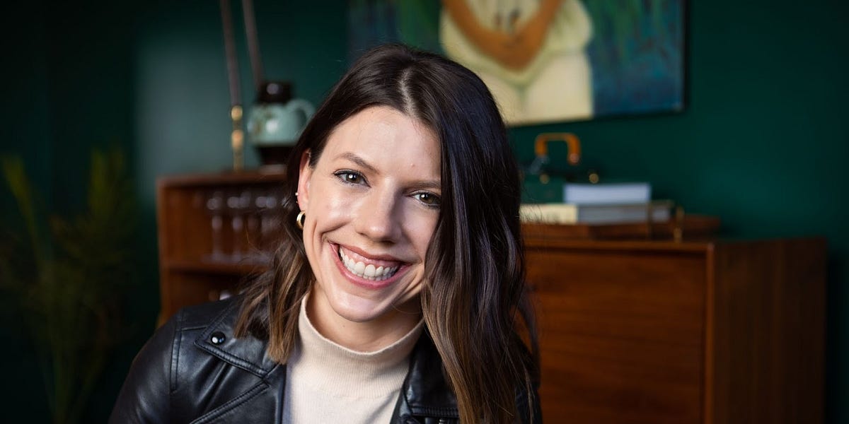 The Monday Media Diet with Anna Doré - by Colin Nagy