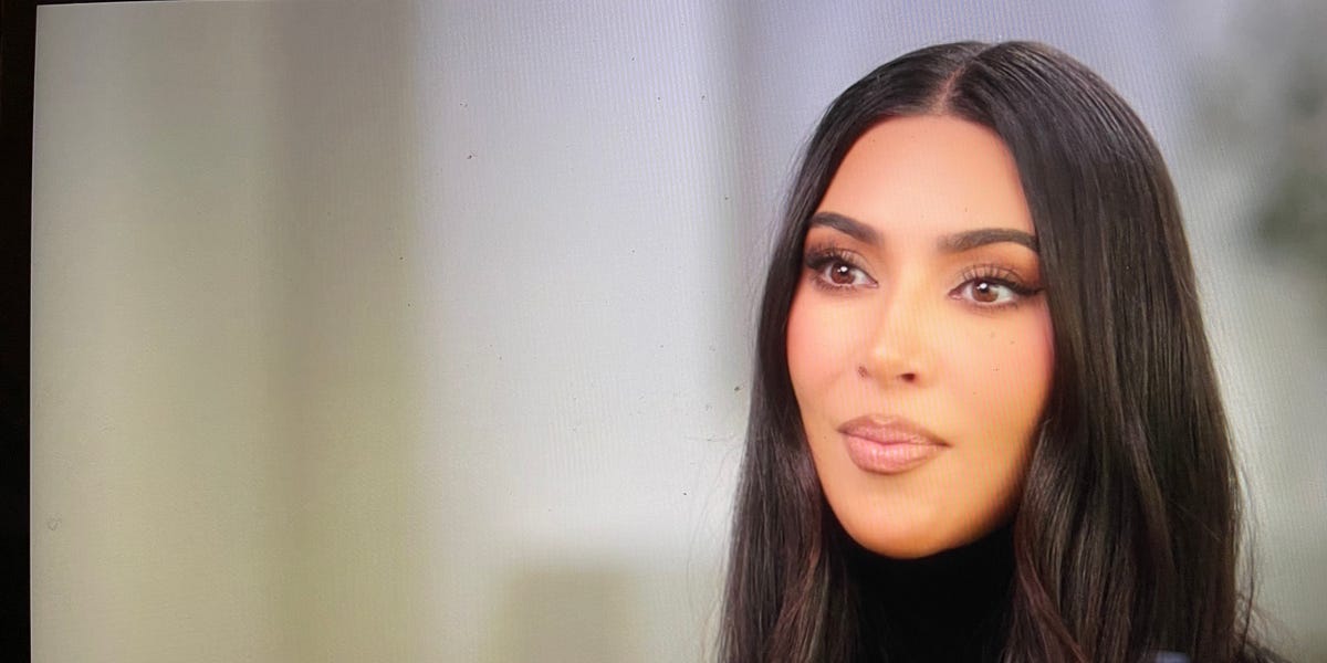 The Kardashians S2 E2 Recap Pod - mj corey writes