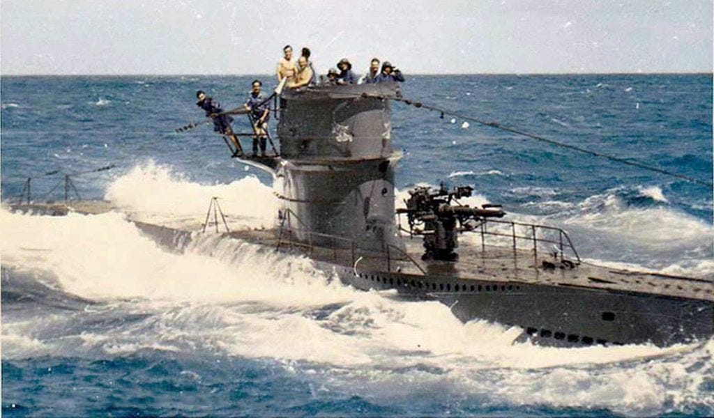 U-boat escapes destruction off Florida - by Martin Cherrett