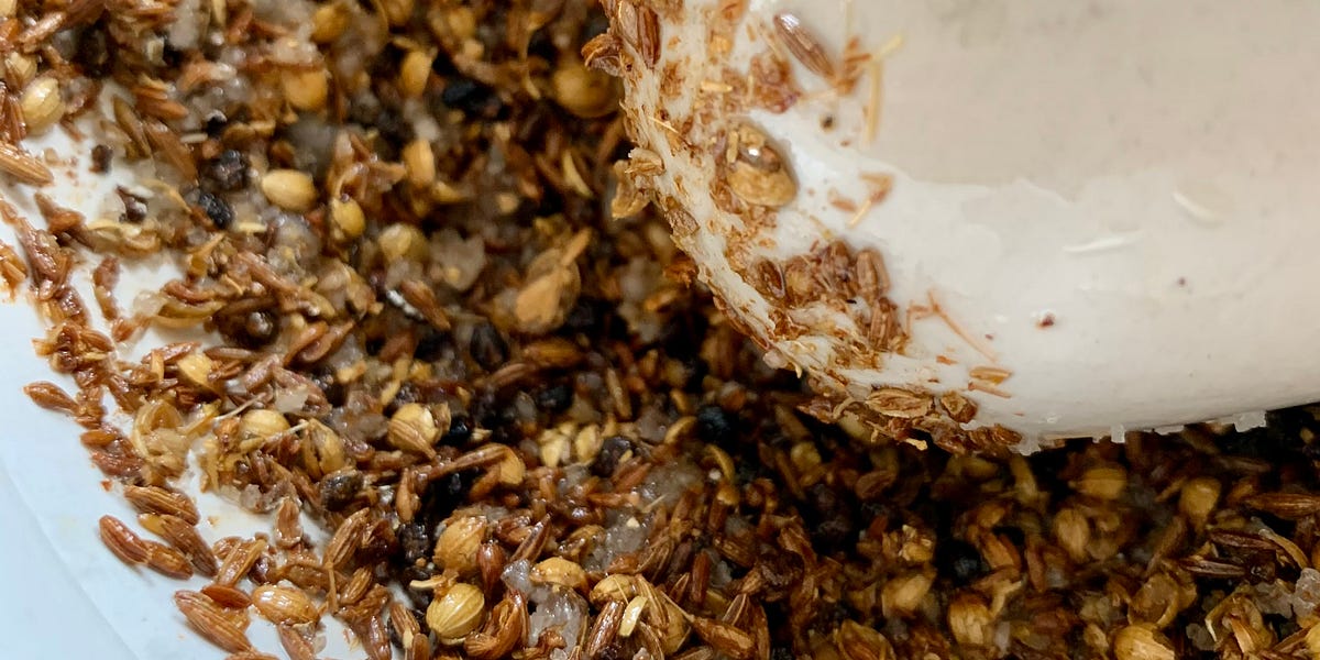 HELGPYSSEL: Moussagne, morotspasta och mera syrat