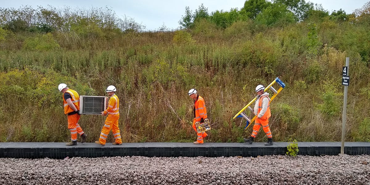Railway Workers As The New Beatles - furtho’s messages