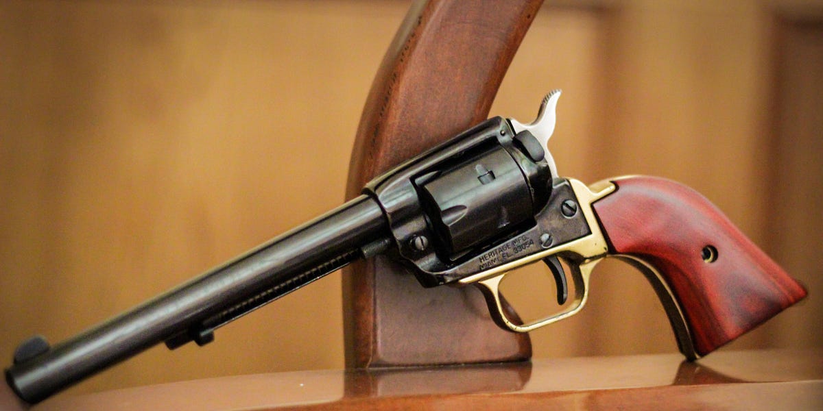 Single Action Only - by Taiyo - Gun Cafe