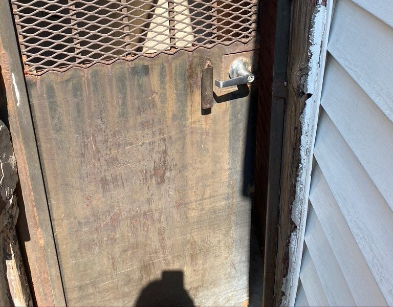 Alley - by Jonah Slakes - Gulp