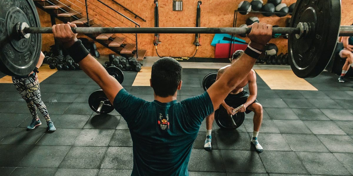 [#民防搞什麼] 美國陸軍戰鬥體能鑑測 | 9/01 四季健身 - T.H. Schee @ Substack