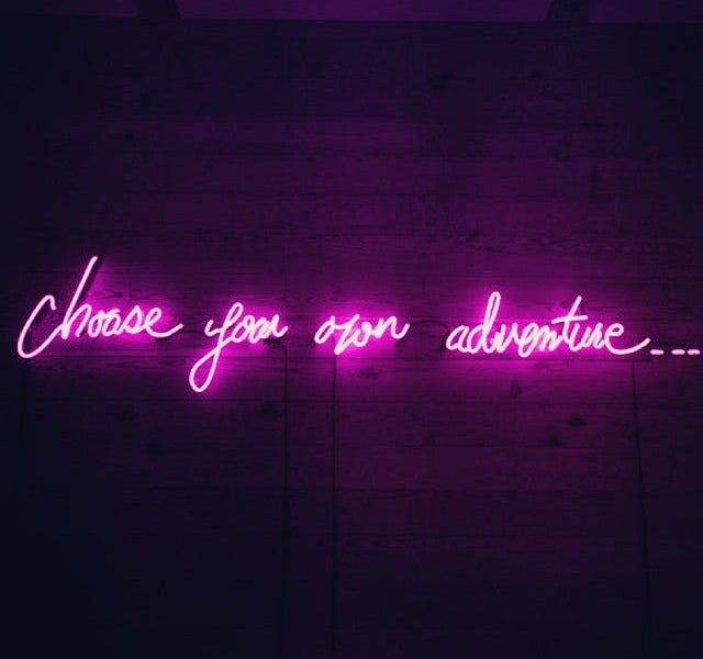 Elige tu propia aventura 2022 - by LujanMV