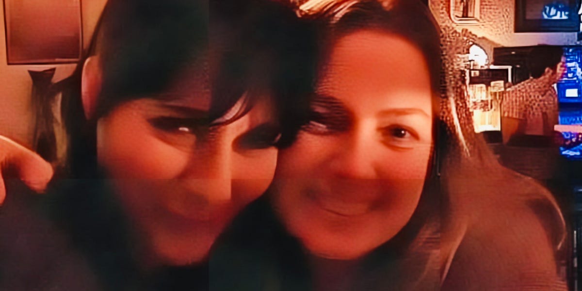 Desconectar - by holly selph