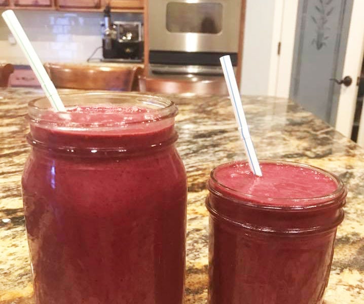 The Hot Pink Breakfast Smoothie!