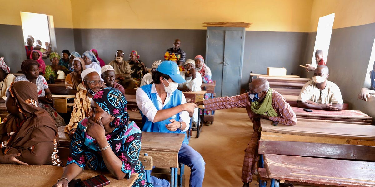 Being seen Part I: - by Rhon Franz Salmon