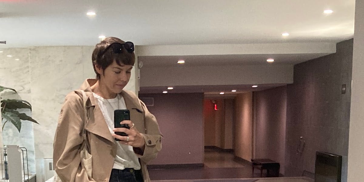 Worn Down - by Erica - Ill/Dressed