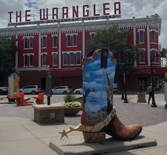 Hageman gives Cheney the boot in Wyoming