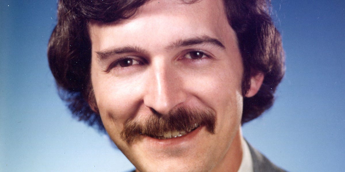 A Brief Introduction - Dave Busiek on Media