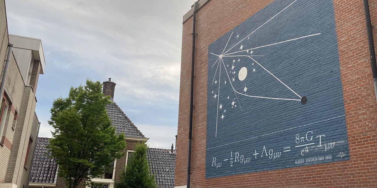 Science murals in Leiden - by Eva Amsen - Mixture