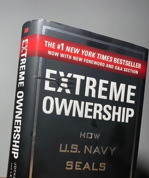 Extreme Ownership: How U.S. Navy SEALs Lead and Win by Jocko Willink ...