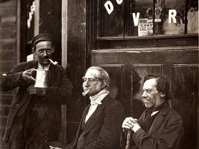 Whatever Happened to the Bygone Days of Pipe Smoking?