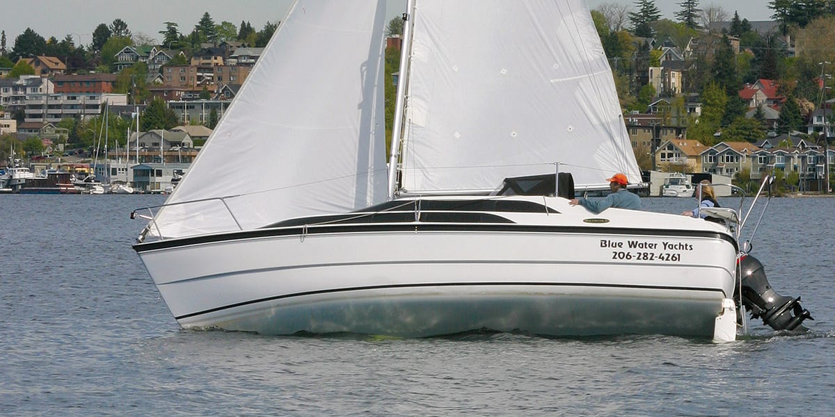 Com-Pac 16 vs MacGregor 26X (and M) - Small Craft Advisor