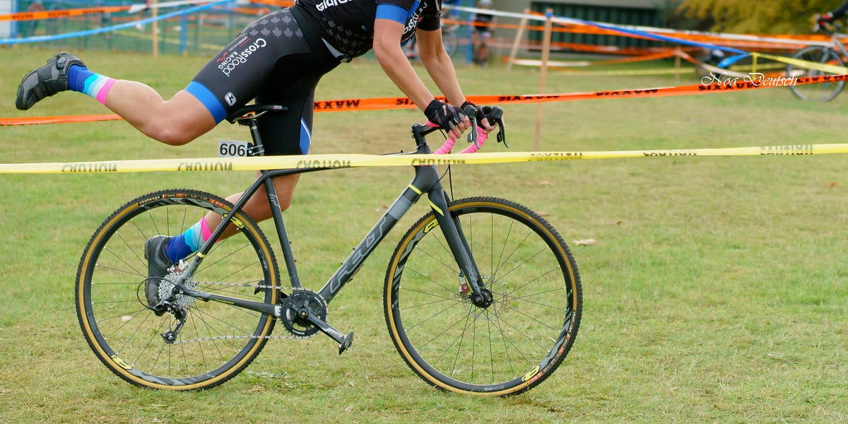 Women in Cyclocross - by Noa - Endurance Collective