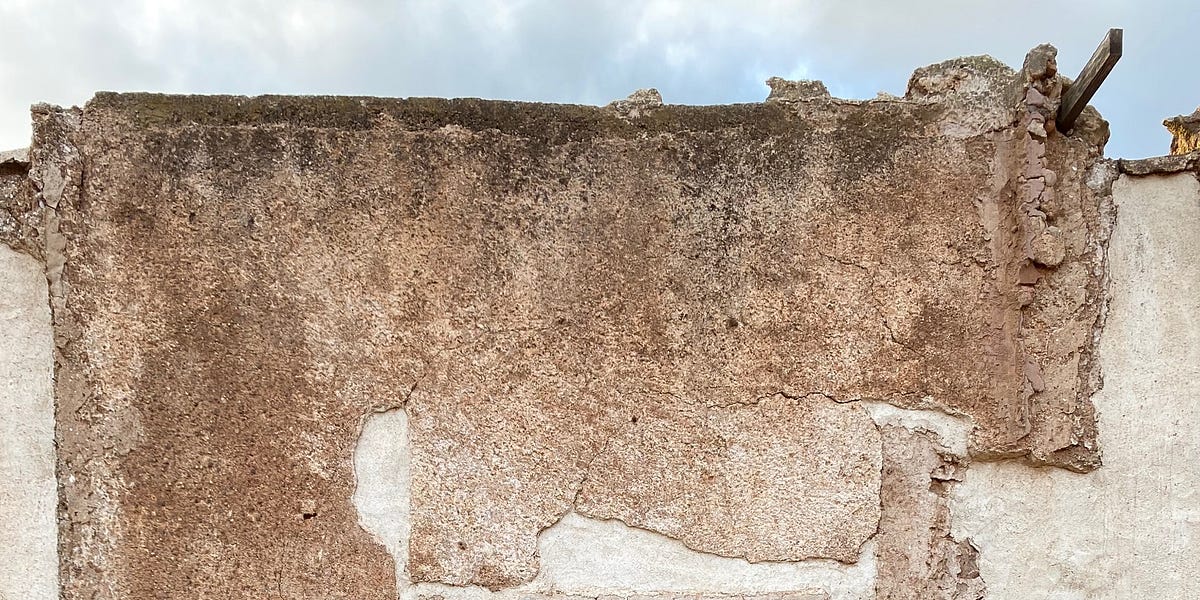 De noche y de negro 🌒 - by Beatriz Serrano - Massolit 101