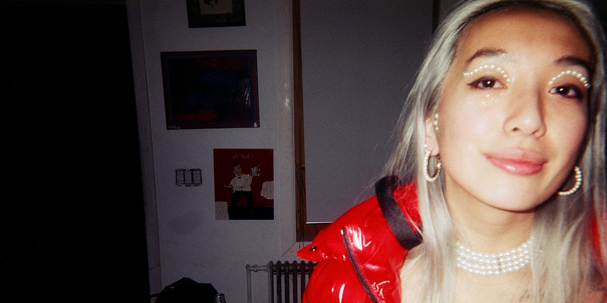 24W Professional Produce Picker (PPP) Seeks Someone To Share Her Harvest