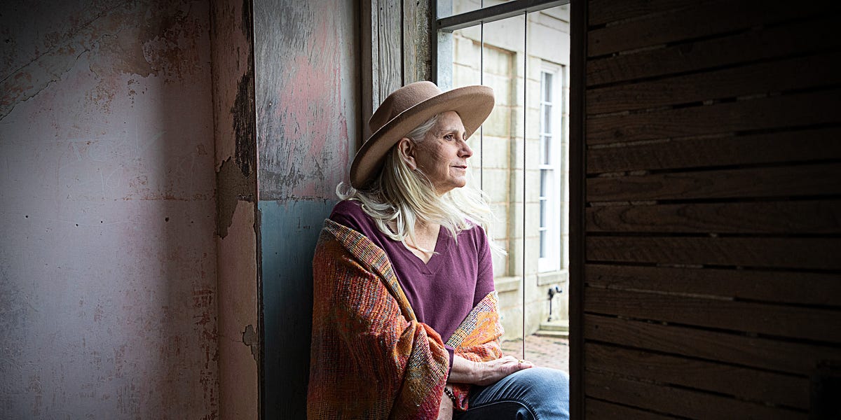 Solitude: - by Carol Mossa - The Footloose Muse