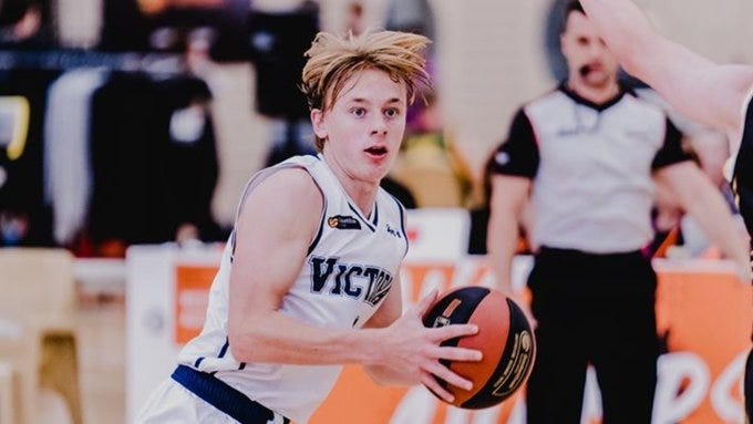 Sharpshooter Brody Nunn commits to Seattle Redhawks