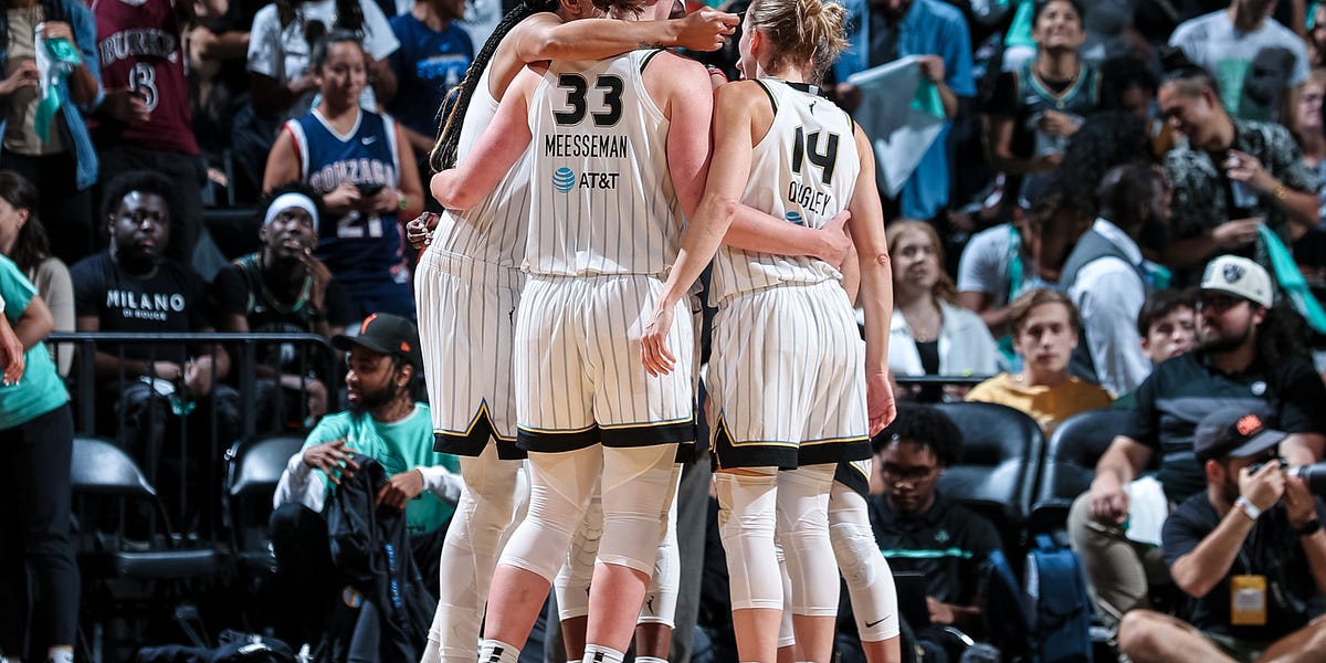 Chicago Sky Advance to WNBA Semi-Finals - by Alissa Hirsh