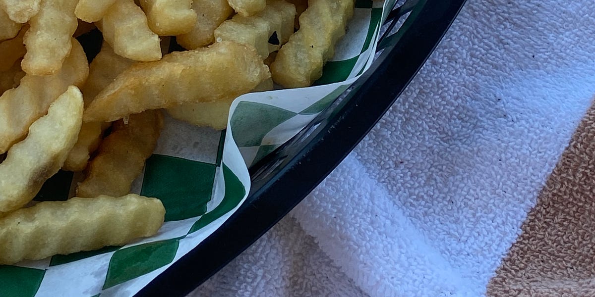 El camino entre ser adulto y fingir serlo - by Majo Gro