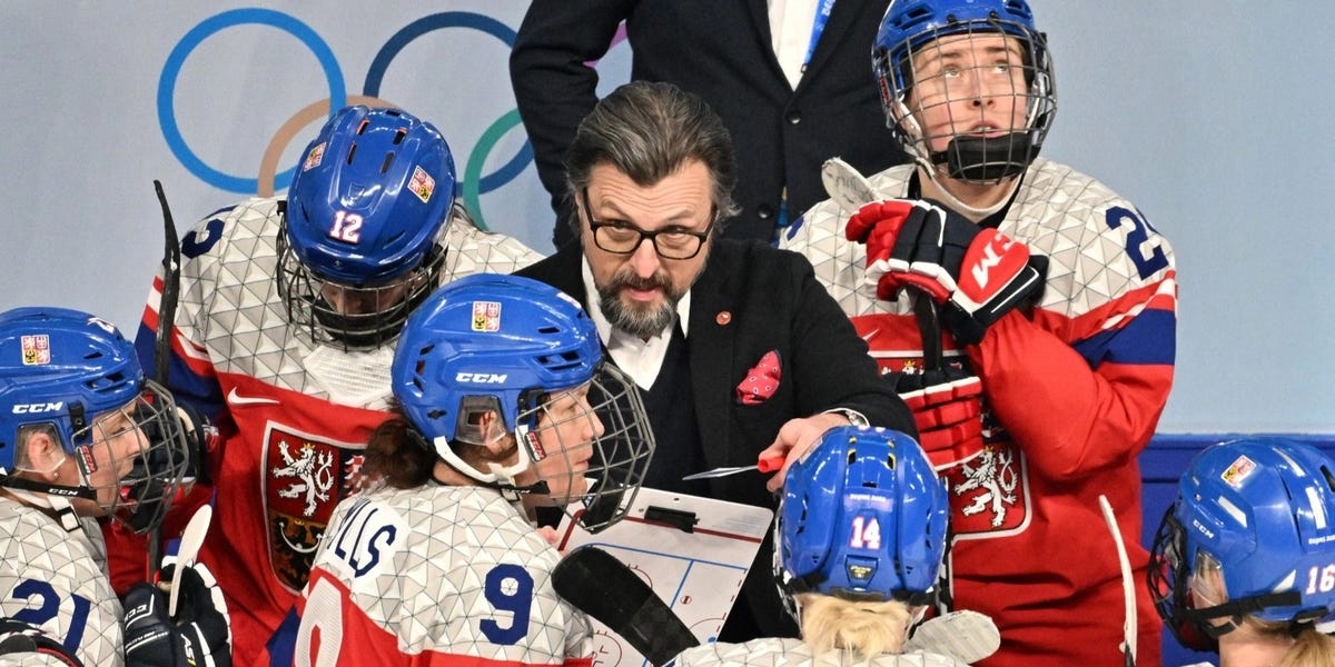 Tactics: Tomas Pacina's Puck Possession Philosophy