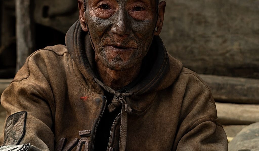 In India's 'Wild-East': A headhunting Tribe, 2 Nationalities and a ...