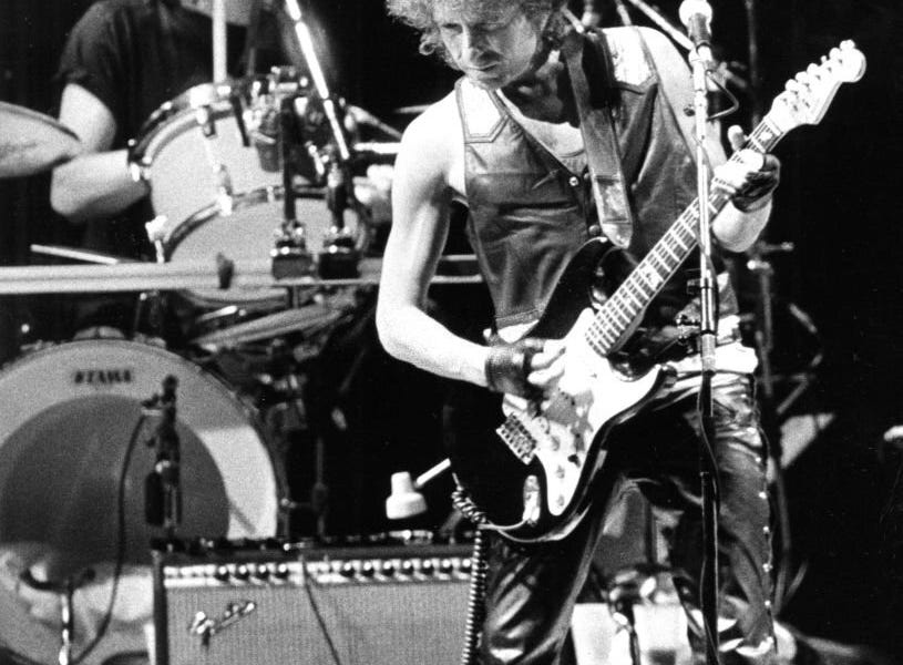 Heartbreakers Drummer Stan Lynch Talks Touring with Bob Dylan in the '80s