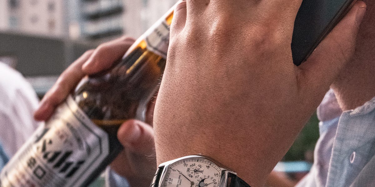 Watch Spotting At Subdial - by Owen Lawton - OxWatch