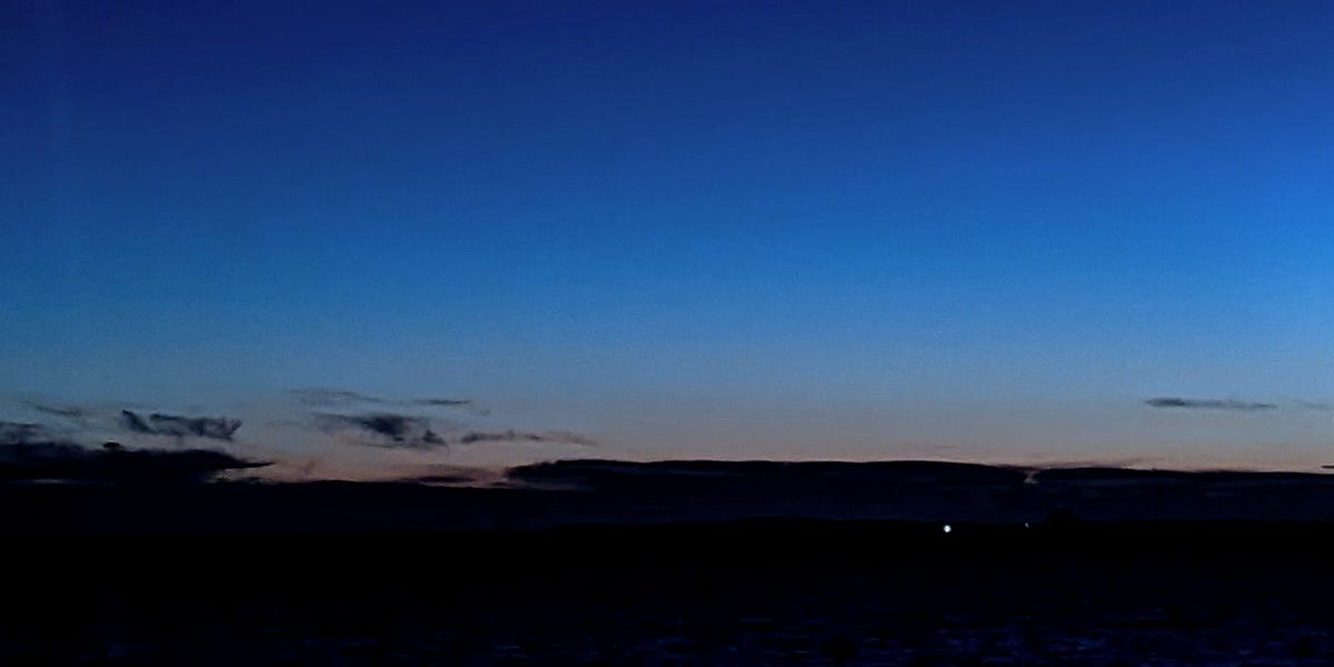 012. ...cold bum cheeks... - by paul lambie