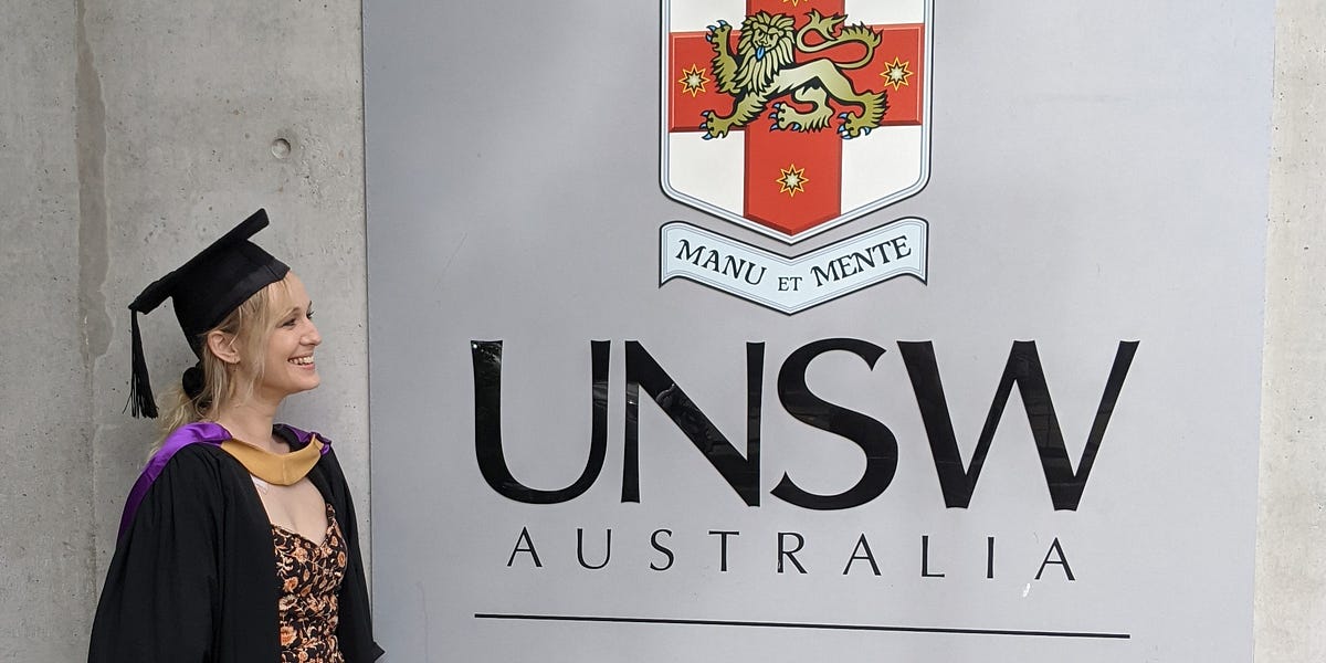 On pause... I'm officially a med school dropout (MD Defector) & ready ...