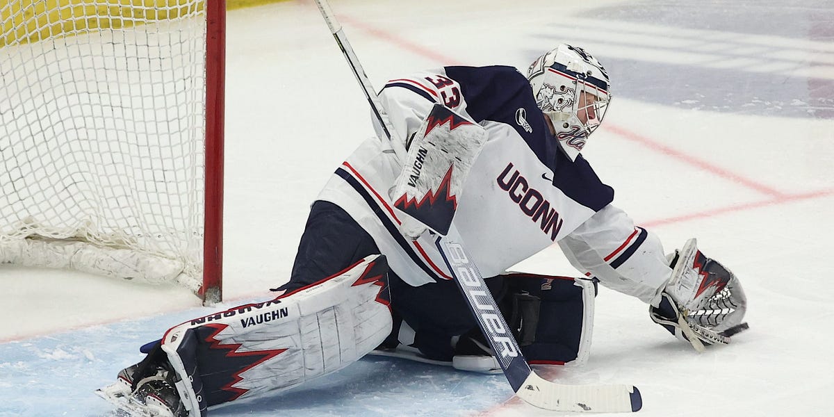The Forecheck: Complete performances continue to elude the Huskies