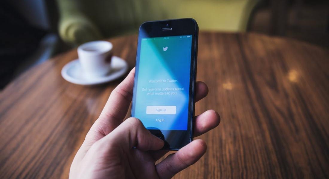 在Twitter上提高隐私和安全性的7个技巧 - iyouport