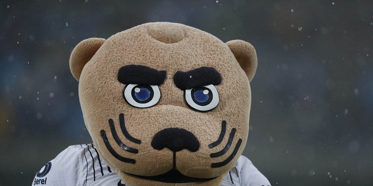 😎 Pumas, ¿cómo ser cool otra vez? - El Míster