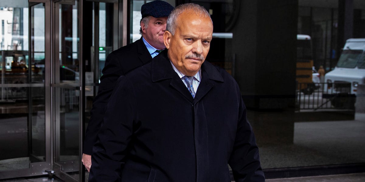 THE ILLINOIZE: Monday Free for All - by Patrick Pfingsten