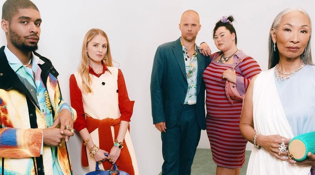 059: Then mend it, dear Henry! - by laura reilly - Magasin